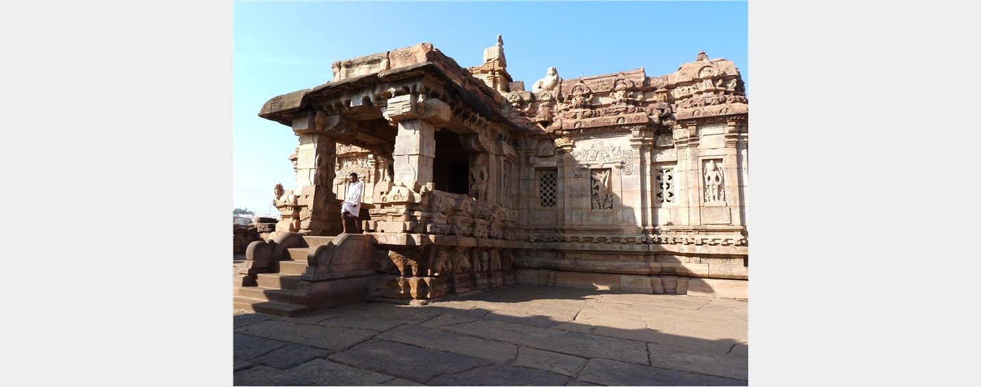 Jnanapravaha | think critical. think art.